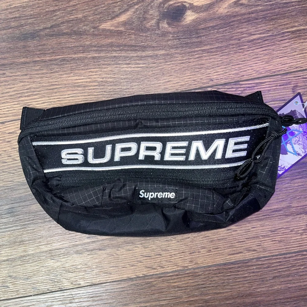 Supreme | Bags | Brand New Supreme Fanny Pack Black | Poshmark